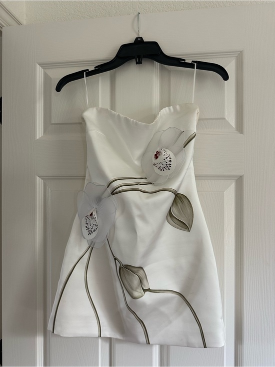 JW PEI | Dresses | Jw Pei White Strapless Mini Dress With Botanical ...